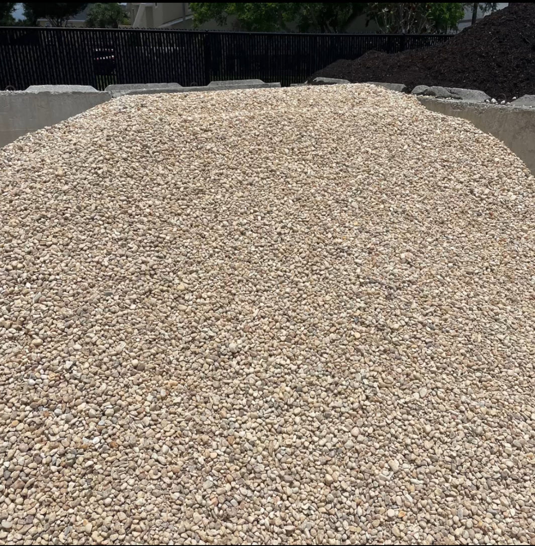 Bulk Rock & Shell by the Yard – Tierra Supply Co